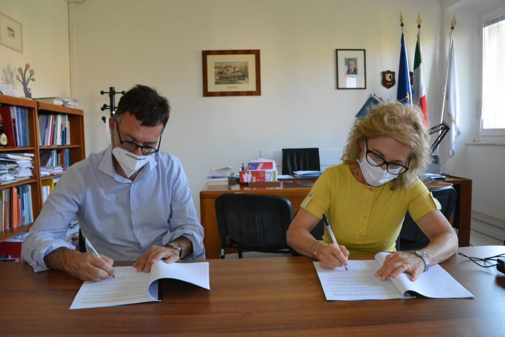 GARANTE E DIRETTORE ASUR MARCHE SOTTOSCRIVONO IL CODICE SUI DIRITTI DEI ...